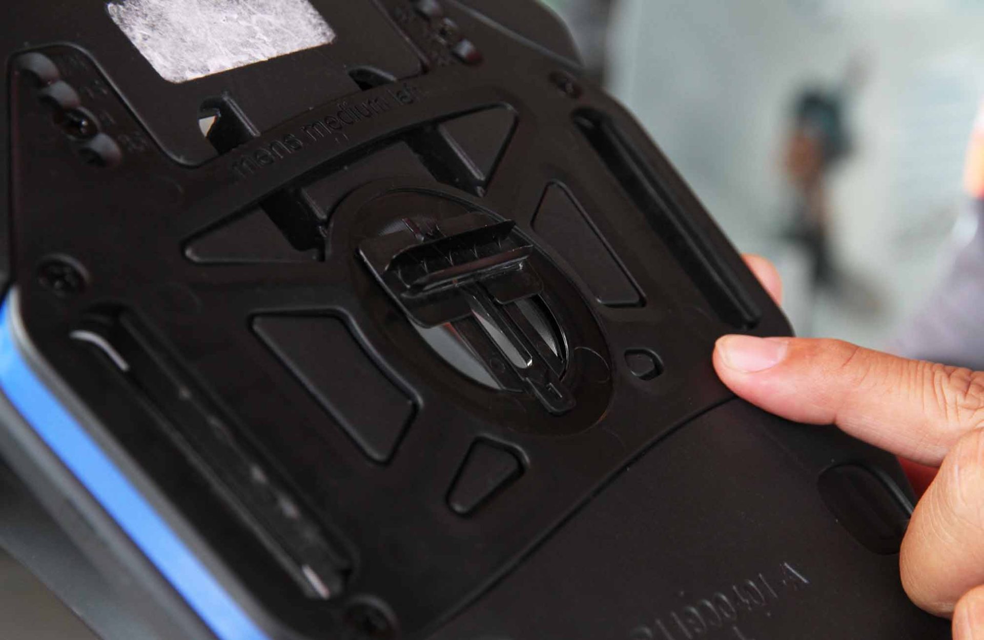 究極のライドフィールを求めて。遂に「STEP ON EST」が登場!! | スノーボーディング WEBメディア SBN FREERUN JAPAN